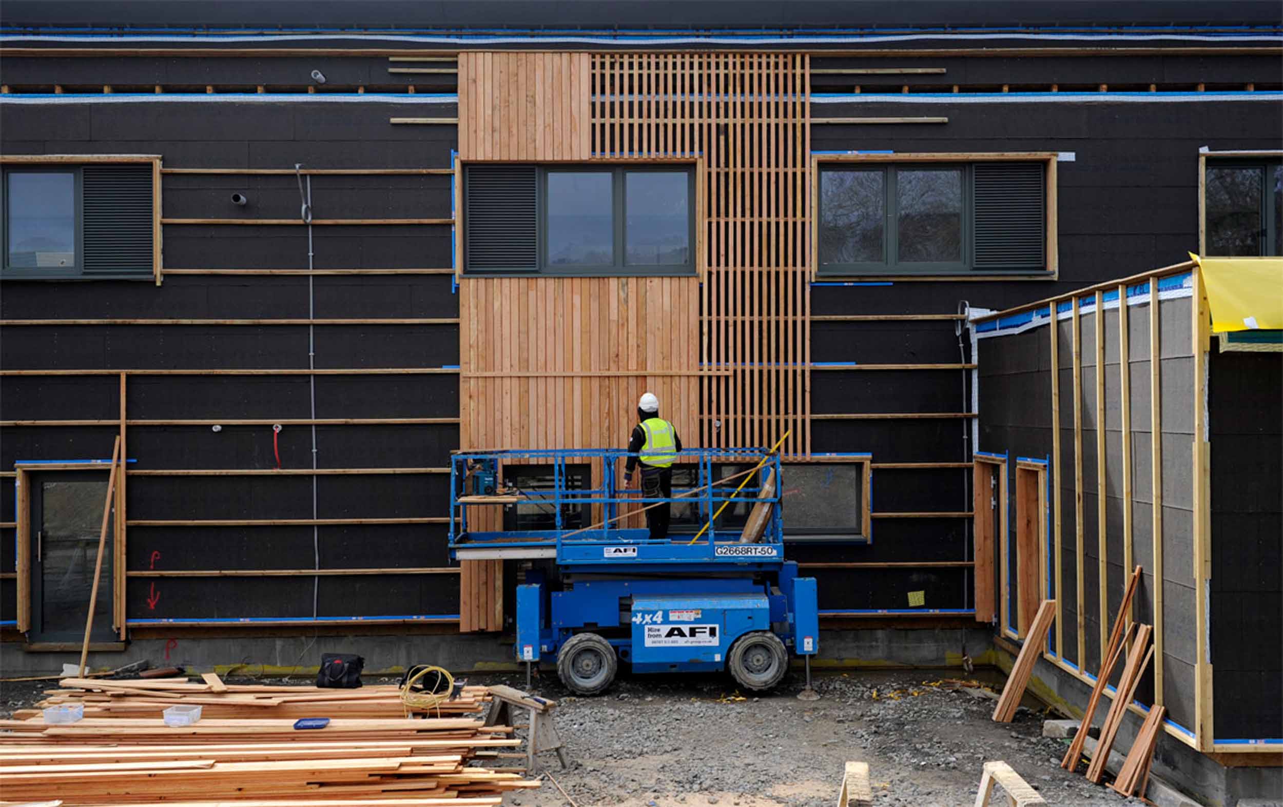 Welsh school fuses passive & eco material innovation - passivehouseplus.ie