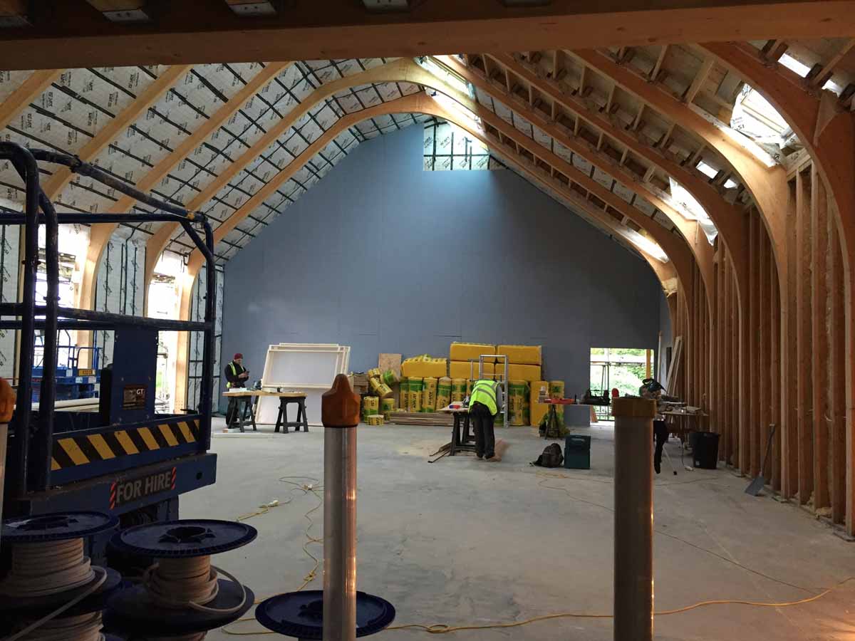 Worcester school hall is UK's first 'multi-comfort' building ...